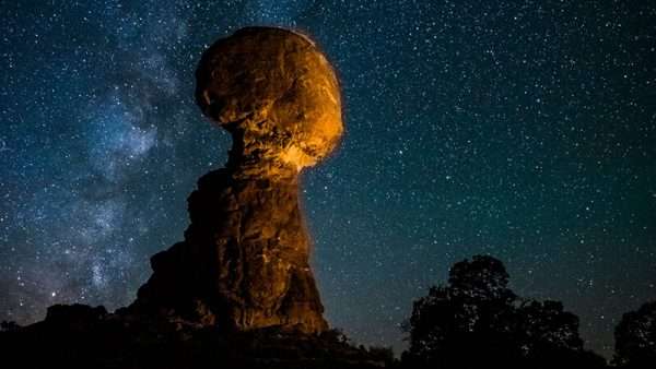 The Best Stargazing Moab Has To Offer (2025 Easy Guide)